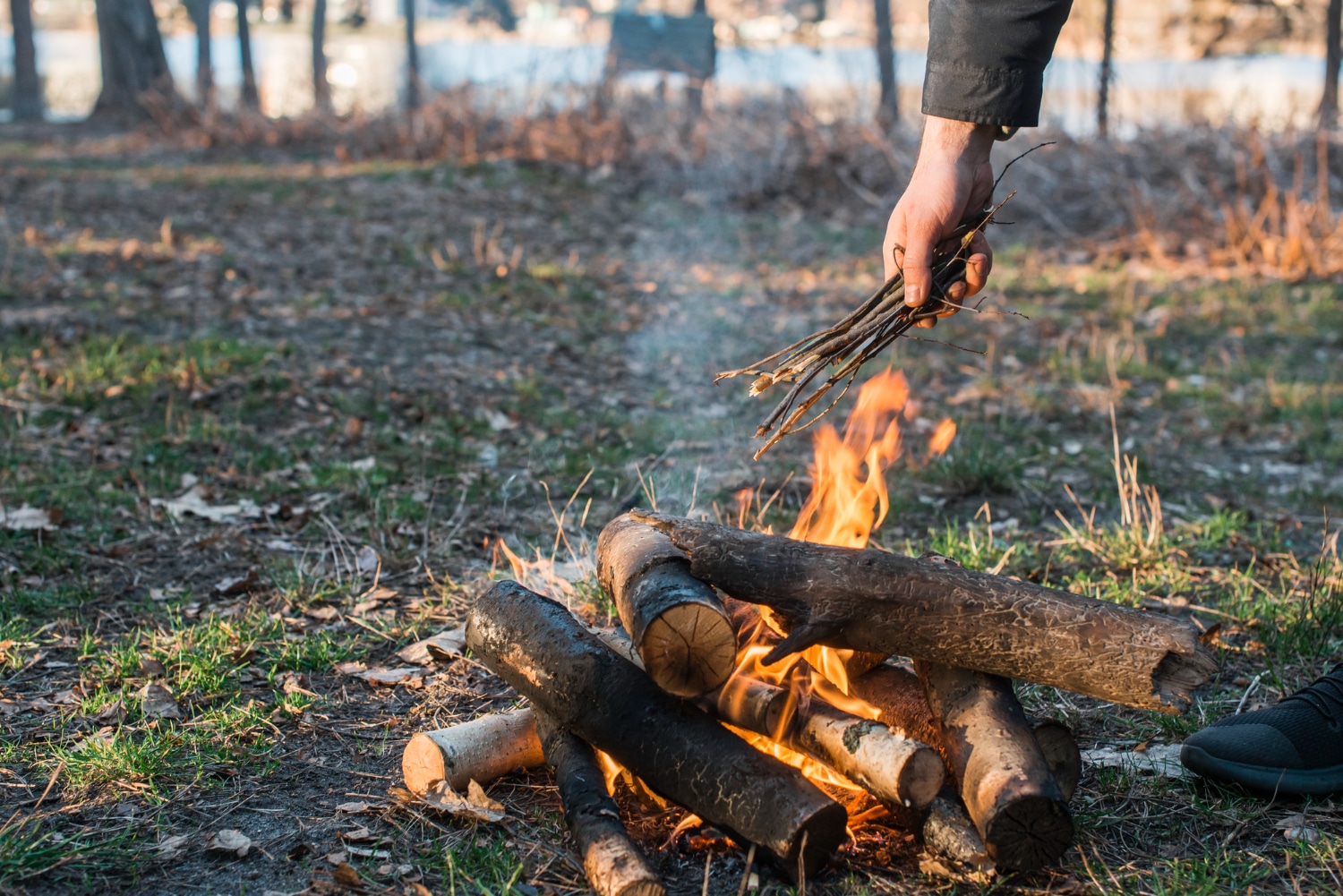 How to Make a Campfire | Roverpass