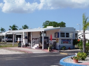 Travel World RV Park - Clearwater, FL