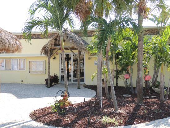 Breezy Hill RV Resort - 2 Photos - Pompano Beach, FL - RoverPass