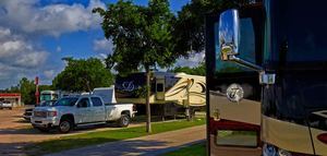 American RV Park - 4 Photos, 1 Reviews - Corsicana, TX - RoverPass