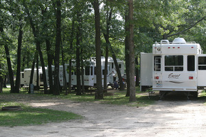 Fox Hill RV Park & Campground - 5 Photos - Baraboo, WI - RoverPass