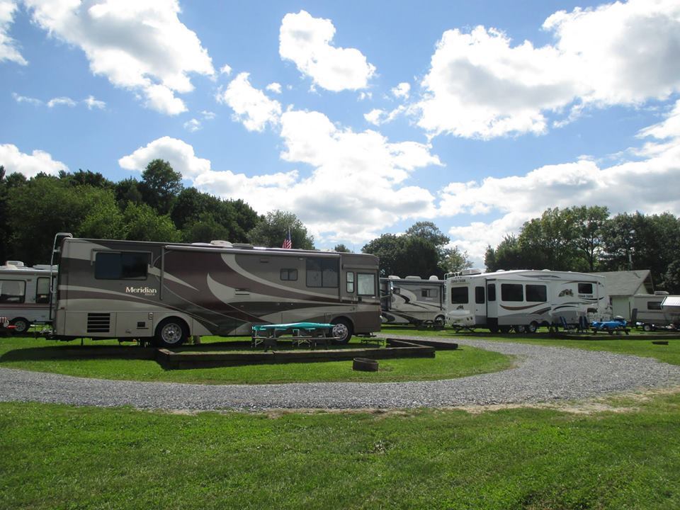 Roamers' Retreat Campground - Kinzers, PA