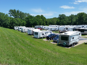 Warrior RV Park (AKA Tulsa Warrior) - Tulsa, OK