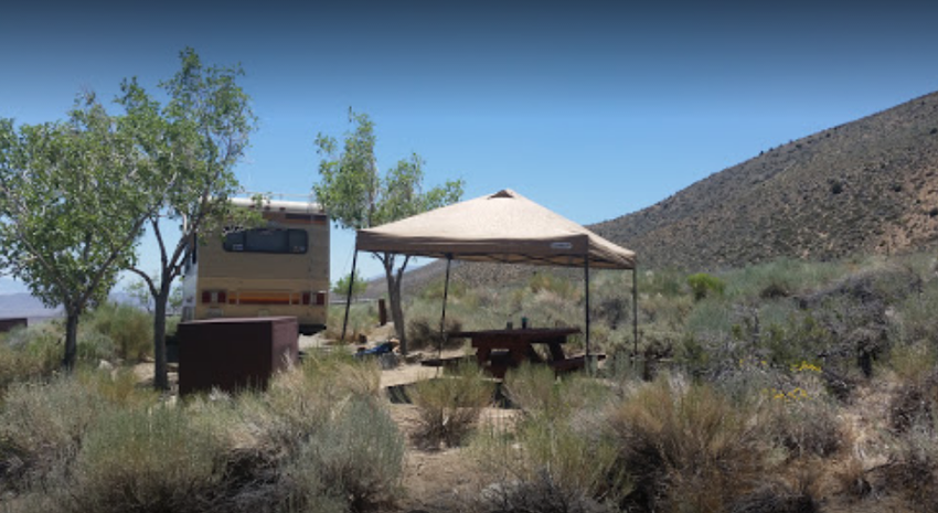 Buckeye Flat Campground - - Sequoia National Park, CA - RoverPass