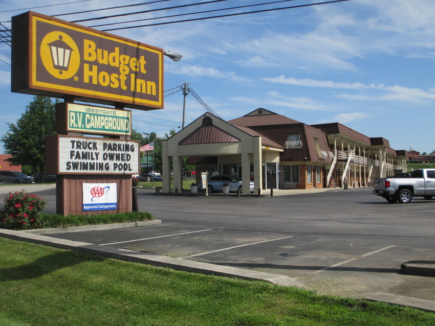 Grove Drive-in Campground - - Corbin, KY - RoverPass