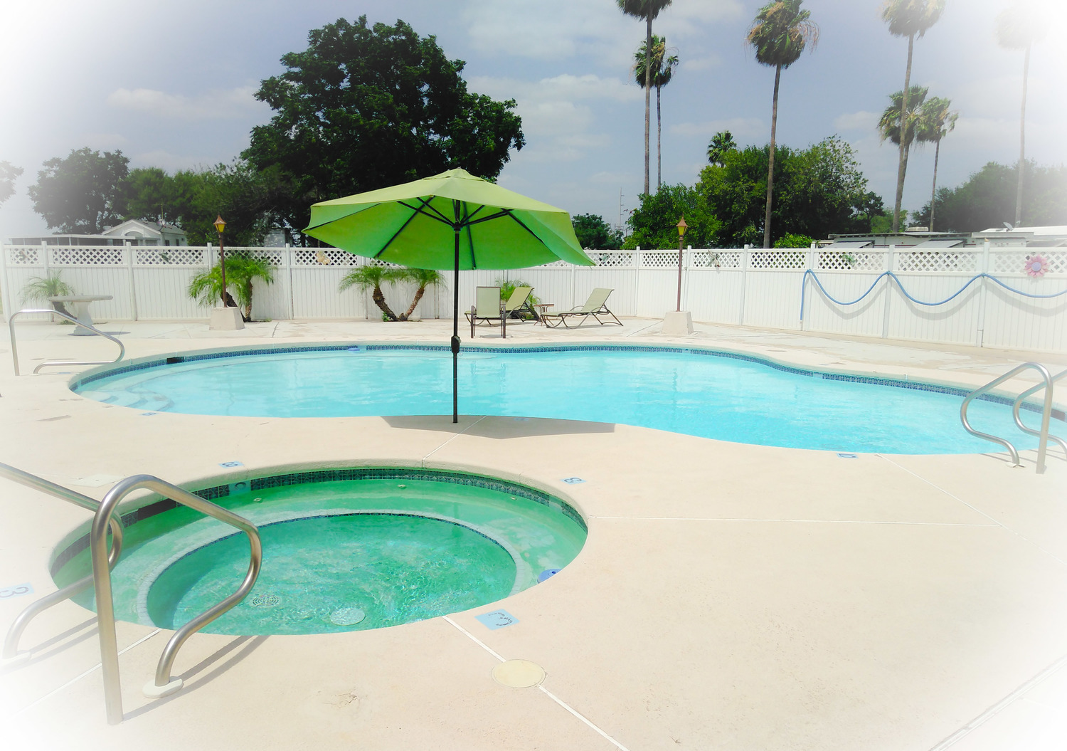 Citrus Valley MH & RV Park - McAllen, TX