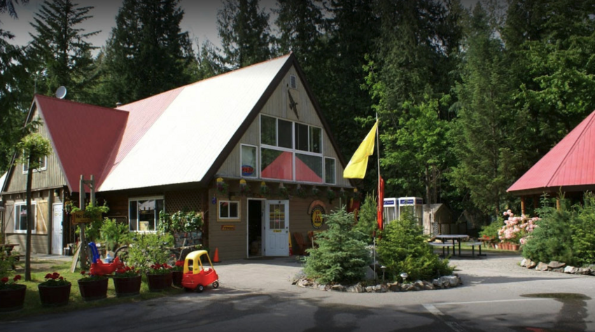 Best 10 Revelstoke, BC RV Parks & Campgrounds