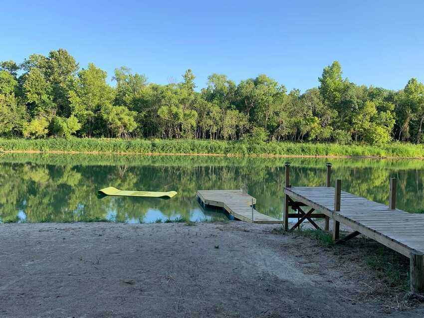 Best 10 Shiner, TX RV Parks & Campgrounds