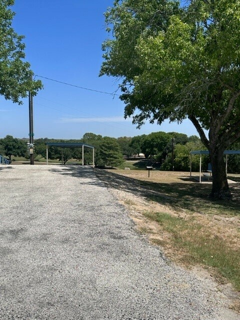 Shade Tree RV Park - - Yoakum, TX - RoverPass
